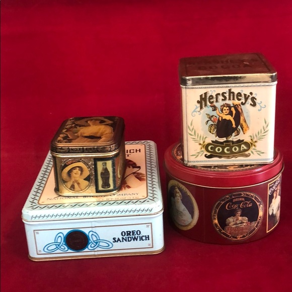 Coca Cola | Kitchen | Tin Pyramid Cocacola Oreo Hershey | Poshmark